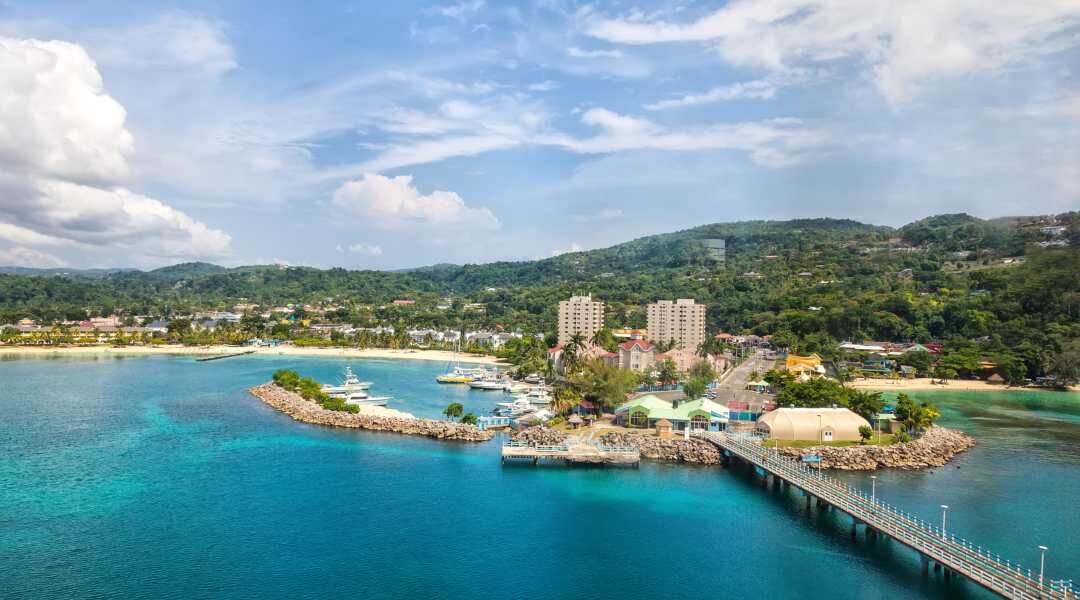 Explore the Buzzing Town of Ocho Rios Like a Local