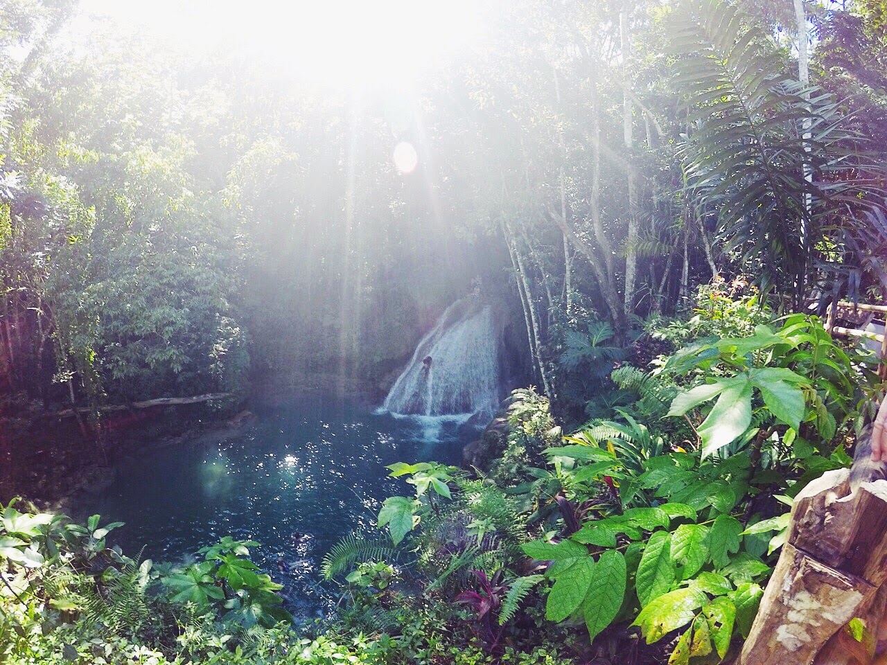 Top 5 blue hole spots in Jamaica